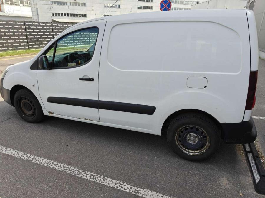 Balts Citroen Berlingo 2017 Viļņa, ar dzinēja tilpumu 1.56 L un nobraukumu 91 tūkst. km par 3400 €, foto 1 vietnē AUTOMOTO.COM.LV