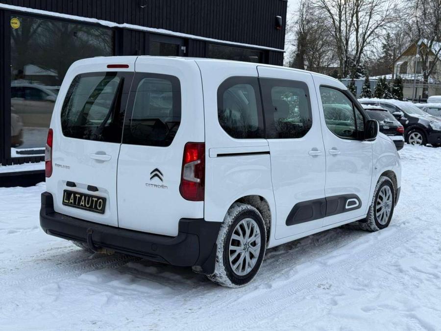 Balts Citroen Berlingo 2018 Rīga, ar dzinēja tilpumu 0.00 L un nobraukumu 159 tūkst. km par 8995 €, foto 6 vietnē AUTOMOTO.COM.LV