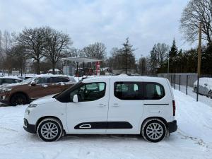 Balts Citroen Berlingo 2018 Rīga, ar dzinēja tilpumu 1.50 L un nobraukumu 159 tūkst. km par 8995 €, foto 11 vietnē AUTOMOTO.COM.LV