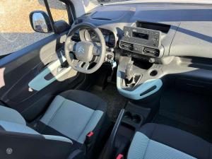 Balts Citroen Berlingo 2018 Rīga, ar dzinēja tilpumu 1.50 L un nobraukumu 160 tūkst. km par 7690 €, foto 18 vietnē AUTOMOTO.COM.LV