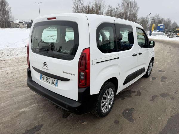 Balts Citroen Berlingo 2019 Tauragė, ar dzinēja tilpumu 1.50 L un nobraukumu 232 tūkst. km par 7000 €, foto 2 vietnē AUTOMOTO.COM.LV