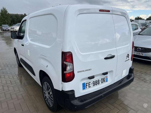 Citroen Berlingo 2019 Tauragė vietnē Balts Citroen Berlingo 2019 Tauragė, ar dzinēja tilpumu 1.50 L un nobraukumu 217 tūkst. km par 4700 €, foto 6 vietnē AUTOMOTO.COM.LV