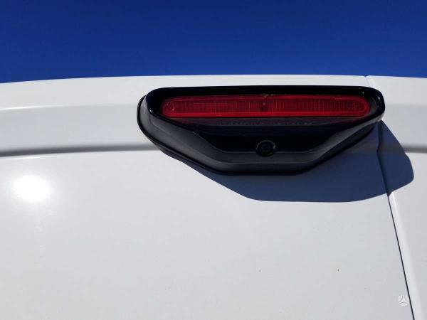 White Citroen Berlingo 2020 in Kaunas, with an engine capacity of 1.50 L and mileage of 110 thousand km for 7299 €, photo 5 on AUTOMOTO.COM.LV