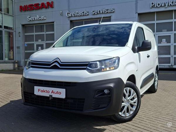 Balts Citroen Berlingo 2022 Viļņa, ar dzinēja tilpumu 1.50 L un nobraukumu 84 tūkst. km par 10750 €, foto 1 vietnē AUTOMOTO.COM.LV