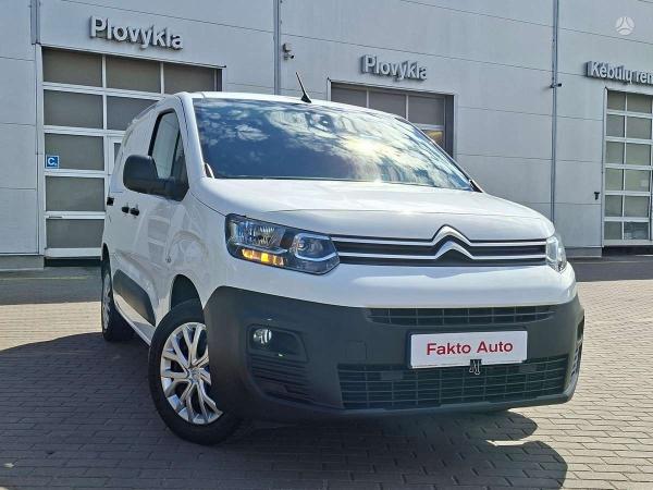 Balts Citroen Berlingo 2022 Viļņa, ar dzinēja tilpumu 1.50 L un nobraukumu 84 tūkst. km par 10750 €, foto 6 vietnē AUTOMOTO.COM.LV