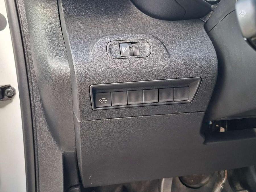 White Citroen Berlingo 2022 in Vilnius, with an engine capacity of 1.50 L and mileage of 84 thousand km for 10750 €, photo 12 on AUTOMOTO.COM.LV