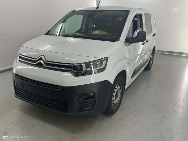 White Citroen Berlingo 2023 in Vilnius, with an engine capacity of 1.50 L and mileage of 260 thousand km for 10164 €, photo 1 on AUTOMOTO.COM.LV