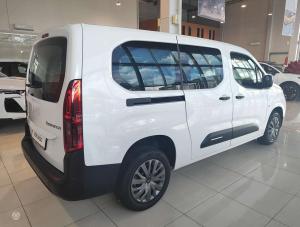 White Citroen Berlingo 2026 in Kaunas, with an engine capacity of 1.50 L and mileage of 0 thousand km for 27500 €, photo 4 on AUTOMOTO.COM.LV