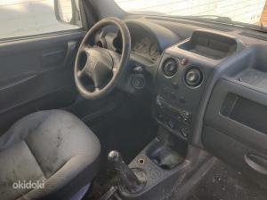 Balts Citroen Berlingo 2004 Tallina, ar dzinēja tilpumu 0.00 L un nobraukumu 474 tūkst. km par 450 €, foto 5 vietnē AUTOMOTO.COM.LV