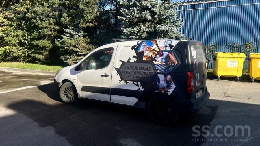Balts Citroen Berlingo 2008 Rīga, ar dzinēja tilpumu 1.60 L un nobraukumu 363 tūkst. km par 2700 €, foto 4 vietnē AUTOMOTO.COM.LV