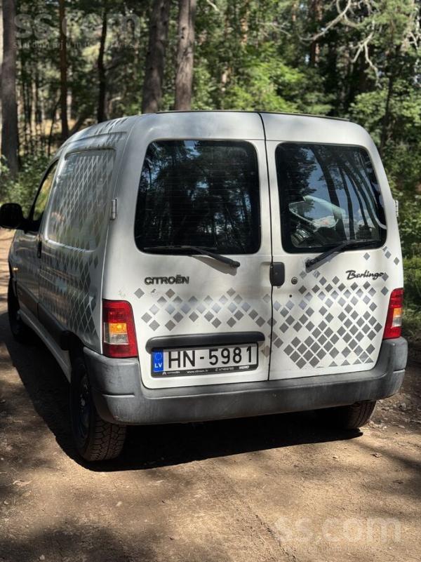 White Citroen Berlingo 2010 in Riga, with an engine capacity of 1.60 L and mileage of 210 thousand km for 1950 €, photo 3 on AUTOMOTO.COM.LV