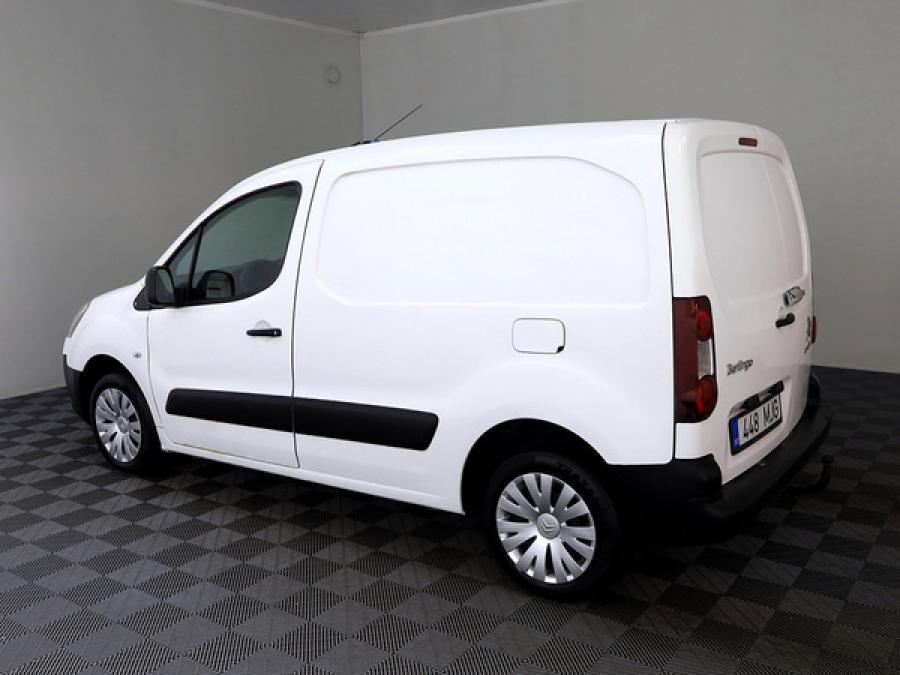 Balts Citroen Berlingo 2013 Tallina, ar dzinēja tilpumu 1.60 L un nobraukumu 189 tūkst. km par 2299 €, foto 5 vietnē AUTOMOTO.COM.LV