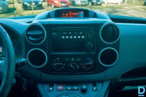 Balts Citroen Berlingo 2015 Liepāja, ar dzinēja tilpumu 1.60 L un nobraukumu 235 tūkst. km par 5450 €, foto 9 vietnē AUTOMOTO.COM.LV