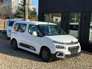 Balts Citroen Berlingo 2018 Rīga, ar dzinēja tilpumu 1.50 L un nobraukumu 159 tūkst. km par 7690 €, foto 3 vietnē AUTOMOTO.COM.LV