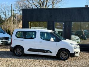 Balts Citroen Berlingo 2018 Rīga, ar dzinēja tilpumu 1.50 L un nobraukumu 159 tūkst. km par 7690 €, foto 4 vietnē AUTOMOTO.COM.LV