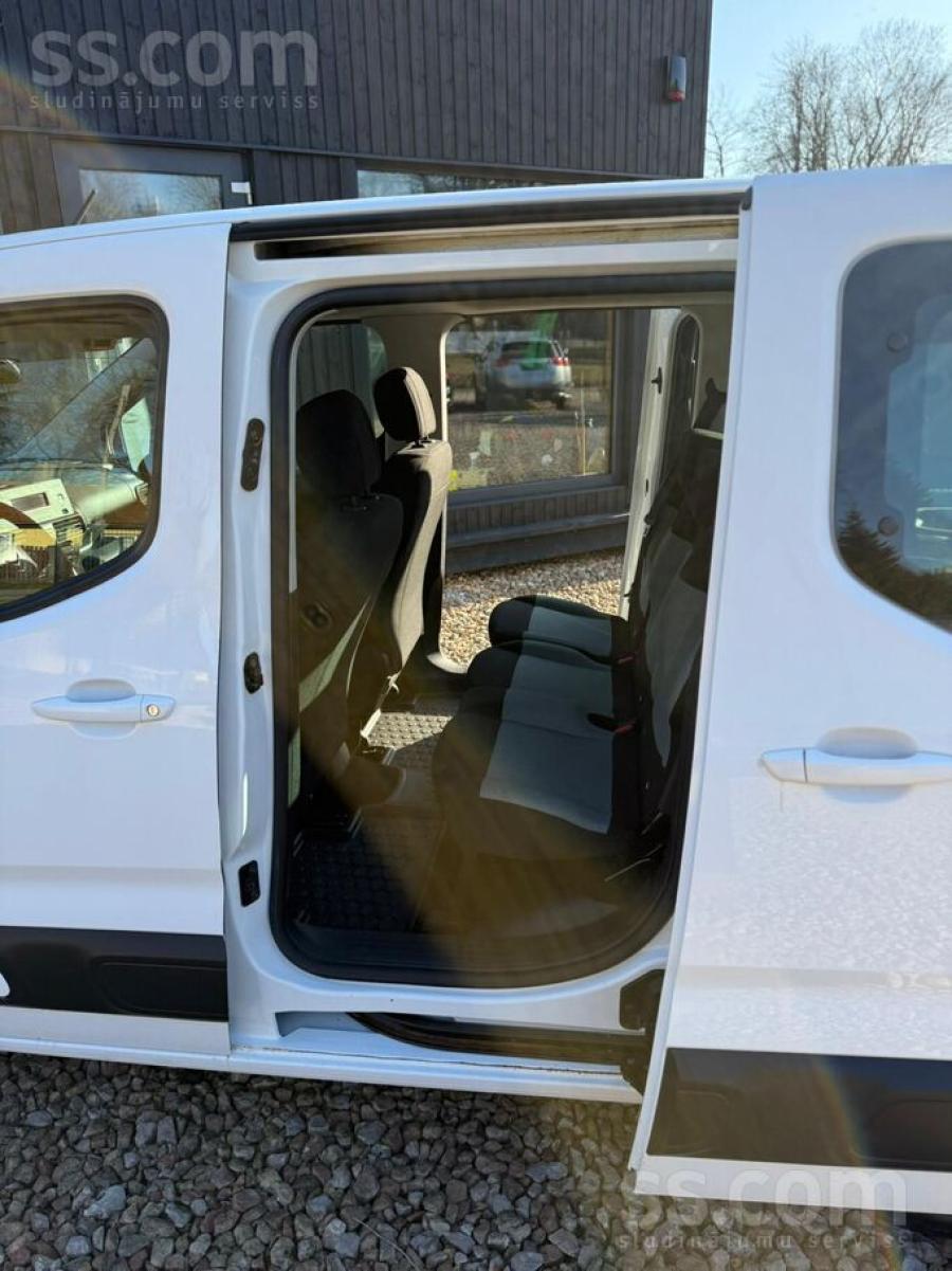 Balts Citroen Berlingo 2018 Rīga, ar dzinēja tilpumu 1.50 L un nobraukumu 159 tūkst. km par 7690 €, foto 9 vietnē AUTOMOTO.COM.LV