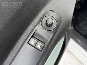 Balts Citroen Berlingo 2018 Rīga, ar dzinēja tilpumu 1.50 L un nobraukumu 159 tūkst. km par 8995 €, foto 24 vietnē AUTOMOTO.COM.LV