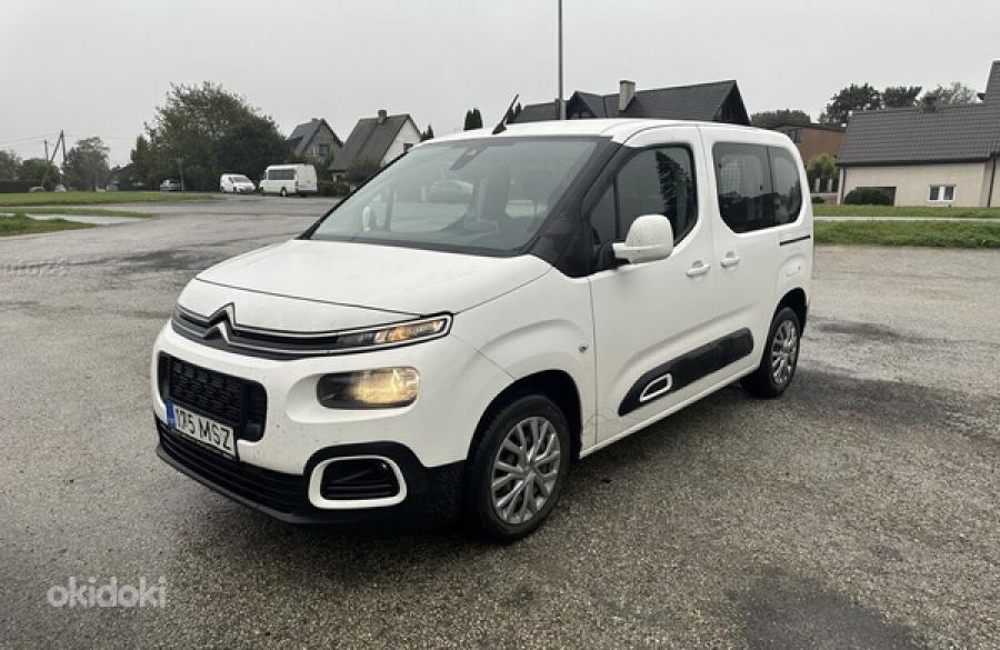 White Citroen Berlingo 2020 in Viljandi, with an engine capacity of 1.50 L and mileage of 150 thousand km for 9400 €, photo 3 on AUTOMOTO.COM.LV