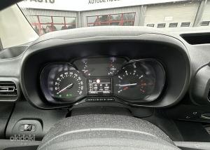 White Citroen Berlingo 2020 in Viljandi, with an engine capacity of 1.50 L and mileage of 150 thousand km for 9400 €, photo 7 on AUTOMOTO.COM.LV