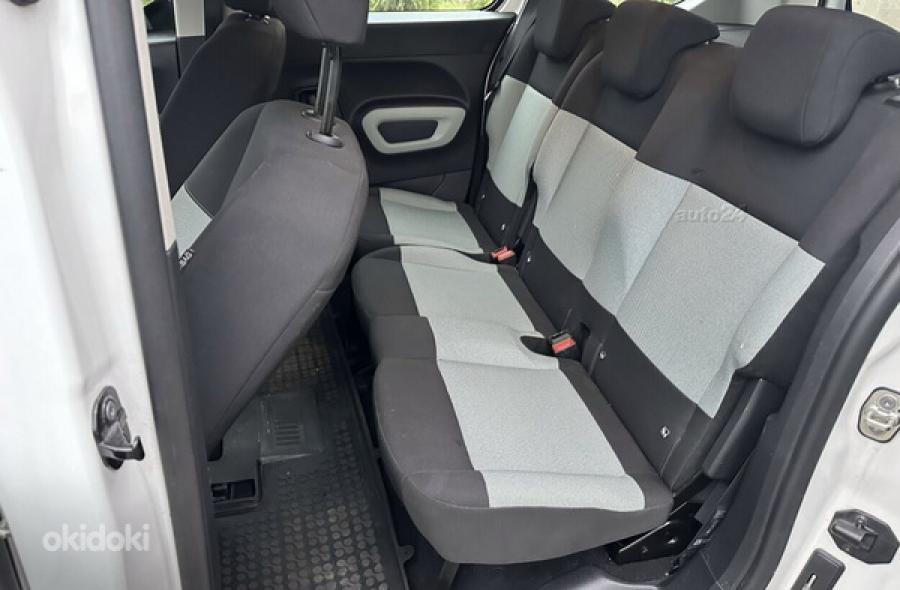 White Citroen Berlingo 2020 in Viljandi, with an engine capacity of 1.50 L and mileage of 150 thousand km for 9400 €, photo 8 on AUTOMOTO.COM.LV