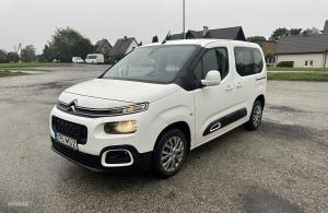 White Citroen Berlingo 2020 in Viljandi, with an engine capacity of 1.50 L and mileage of 150 thousand km for 9400 €, photo 11 on AUTOMOTO.COM.LV