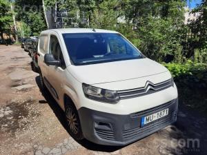Balts Citroen Berlingo 2021 Rīga, ar dzinēja tilpumu 1.50 L un nobraukumu 148 tūkst. km par 7950 €, foto 4 vietnē AUTOMOTO.COM.LV