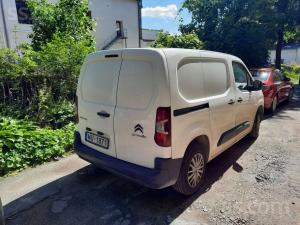 Balts Citroen Berlingo 2021 Rīga, ar dzinēja tilpumu 1.50 L un nobraukumu 148 tūkst. km par 7950 €, foto 6 vietnē AUTOMOTO.COM.LV
