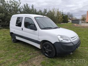 Balts Citroen Berlingo 2007 Ludza, ar dzinēja tilpumu 1.90 L un nobraukumu 240 tūkst. km par 1990 €, foto 5 vietnē AUTOMOTO.COM.LV