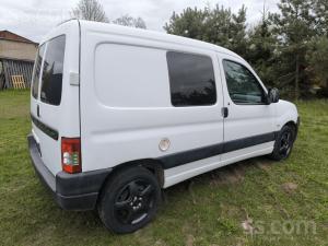 Balts Citroen Berlingo 2007 Ludza, ar dzinēja tilpumu 1.90 L un nobraukumu 240 tūkst. km par 1990 €, foto 7 vietnē AUTOMOTO.COM.LV
