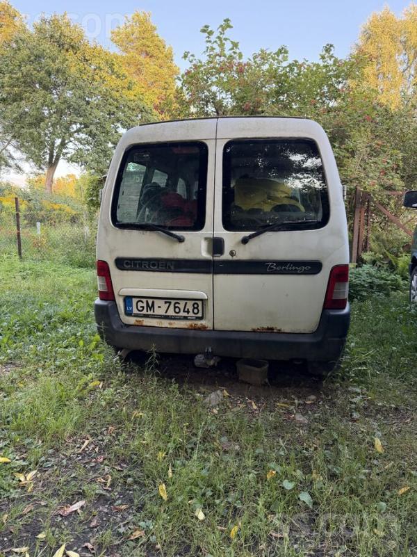 Balts Citroen Berlingo 2007 Rīga, ar dzinēja tilpumu 1.40 L un nobraukumu 0 tūkst. km par 300 €, foto 1 vietnē AUTOMOTO.COM.LV