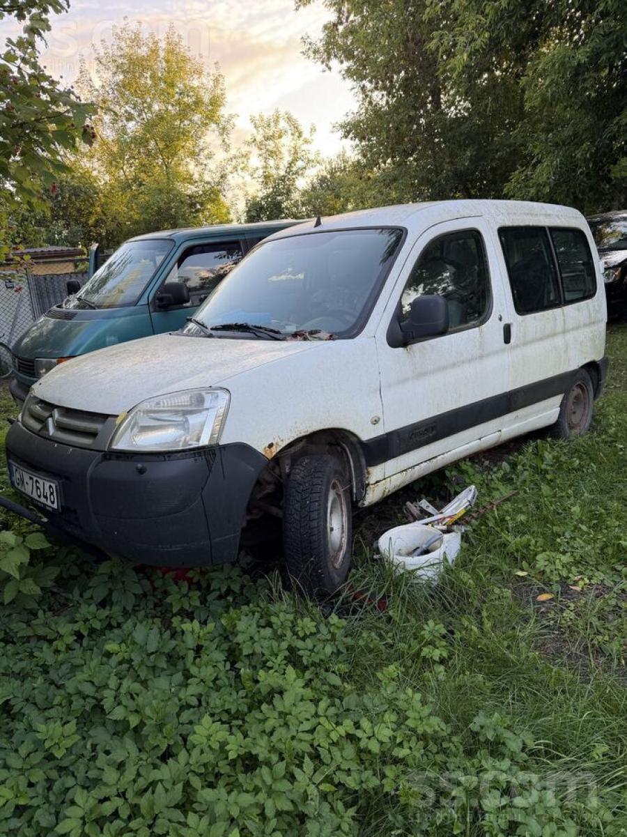 Белый Ситроен Берлинго 2007 в Рига, объемом двигателя 1.40 л и пробегом 0 тыс. км за 300 €, фото 3 на AUTOMOTO.COM.LV