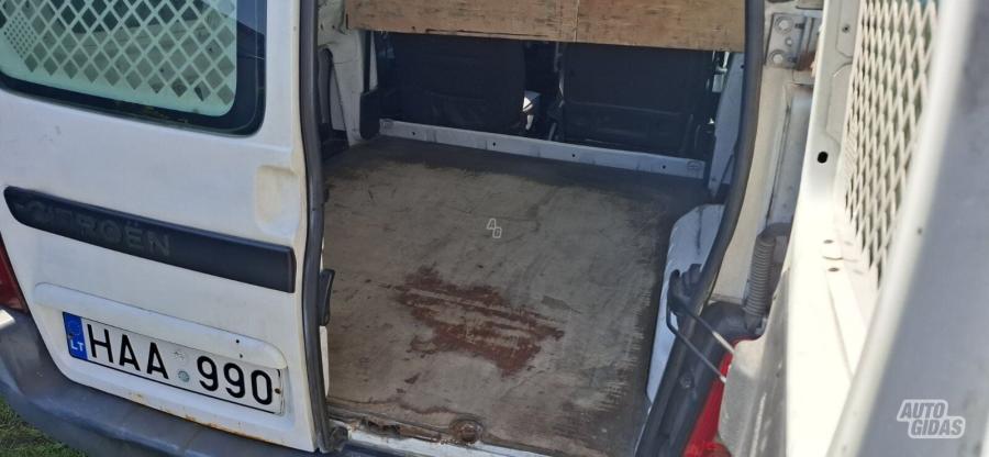 Balts Citroen Berlingo 2008 Vilkaviškis, ar dzinēja tilpumu 1.60 L un nobraukumu 339 tūkst. km par 650 €, foto 7 vietnē AUTOMOTO.COM.LV