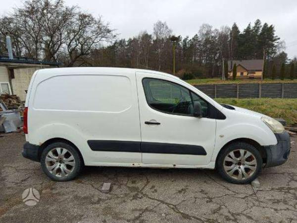 Balts Citroen Berlingo 2009 Molėtai, ar dzinēja tilpumu 1.60 L un nobraukumu 350 tūkst. km par 950 €, foto 1 vietnē AUTOMOTO.COM.LV
