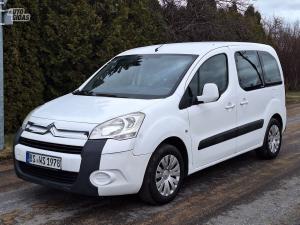 White Citroen Berlingo 2009 in Mazeikiai, with an engine capacity of 1.60 L and mileage of 285 thousand km for 3850 €, photo 6 on AUTOMOTO.COM.LV