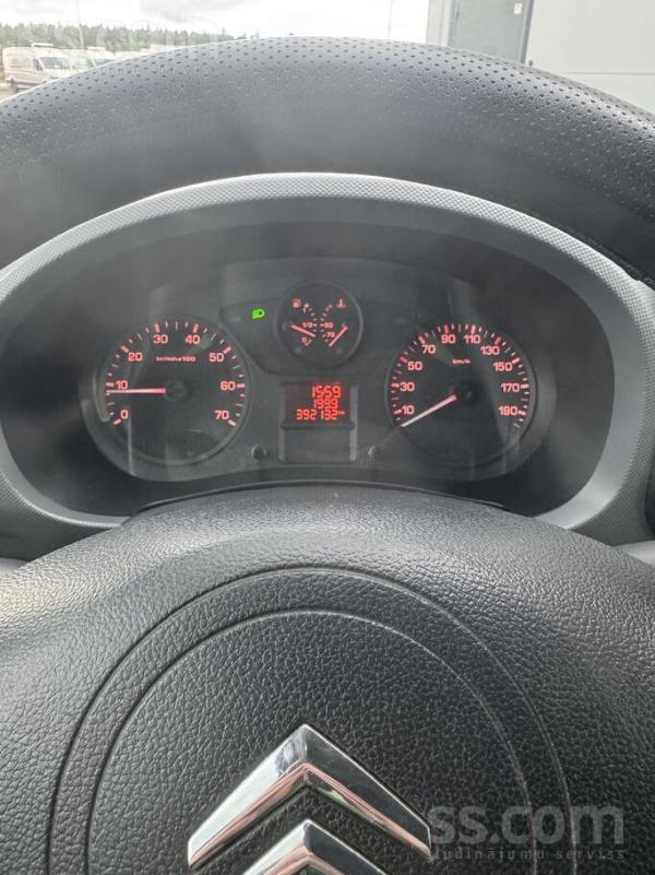 Balts Citroen Berlingo 2010 Rīga, ar dzinēja tilpumu 1.60 L un nobraukumu 392 tūkst. km par 1850 €, foto 8 vietnē AUTOMOTO.COM.LV