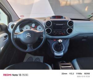 Balts Citroen Berlingo 2012 Kauņa, ar dzinēja tilpumu 1.60 L un nobraukumu 159 tūkst. km par 5750 €, foto 16 vietnē AUTOMOTO.COM.LV