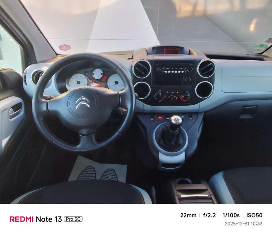 Balts Citroen Berlingo 2012 Kauņa, ar dzinēja tilpumu 1.60 L un nobraukumu 159 tūkst. km par 5750 €, foto 16 vietnē AUTOMOTO.COM.LV