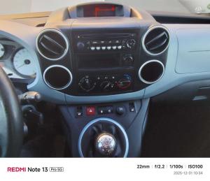 Balts Citroen Berlingo 2012 Kauņa, ar dzinēja tilpumu 1.60 L un nobraukumu 159 tūkst. km par 5750 €, foto 18 vietnē AUTOMOTO.COM.LV