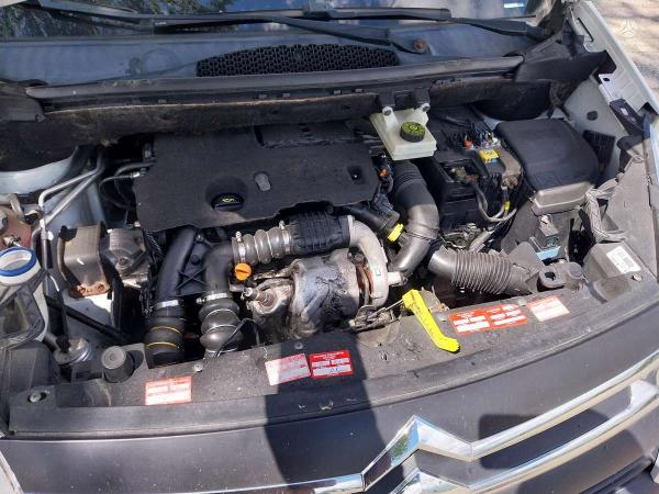 Balts Citroen Berlingo 2012 Marijampole, ar dzinēja tilpumu 1.56 L un nobraukumu 228 tūkst. km par 4350 €, foto 9 vietnē AUTOMOTO.COM.LV