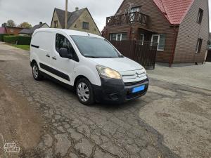 Balts Citroen Berlingo 2012 Vilkaviškis, ar dzinēja tilpumu 1.60 L un nobraukumu 0 tūkst. km par 1150 €, foto 3 vietnē AUTOMOTO.COM.LV