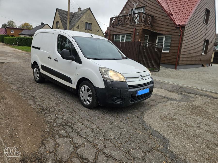 Balts Citroen Berlingo 2012 Vilkaviškis, ar dzinēja tilpumu 1.60 L un nobraukumu 0 tūkst. km par 1150 €, foto 3 vietnē AUTOMOTO.COM.LV