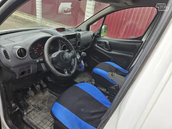 Balts Citroen Berlingo 2012 Vilkaviškis, ar dzinēja tilpumu 1.60 L un nobraukumu 0 tūkst. km par 1150 €, foto 6 vietnē AUTOMOTO.COM.LV