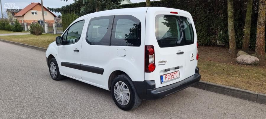 White Citroen Berlingo 2013 in Kedainiai, with an engine capacity of 1.60 L and mileage of 225 thousand km for 3299 €, photo 5 on AUTOMOTO.COM.LV