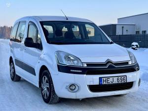 Balts Citroen Berlingo 2014 Mažeikiai, ar dzinēja tilpumu 1.56 L un nobraukumu 192 tūkst. km par 4950 €, foto 2 vietnē AUTOMOTO.COM.LV