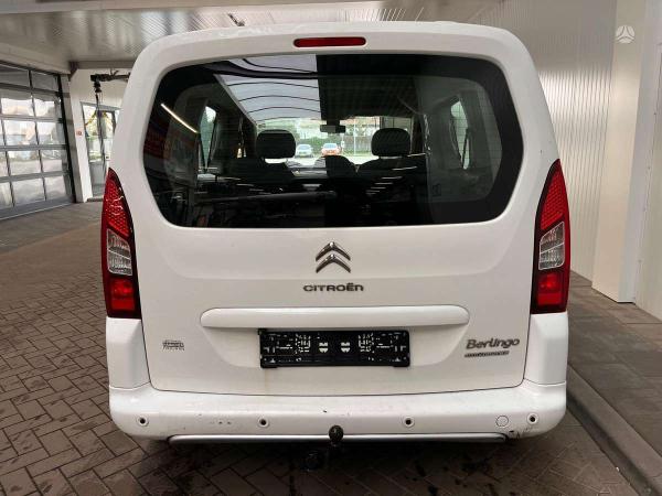 White Citroen Berlingo 2015 in Kaunas, with an engine capacity of 1.60 L and mileage of 227 thousand km for 4400 €, photo 7 on AUTOMOTO.COM.LV