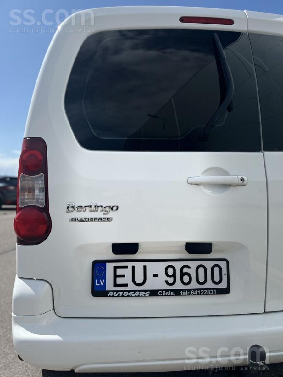 White Citroen Berlingo 2015 in Riga, with an engine capacity of 1.60 L and mileage of 285 thousand km for 5400 €, photo 6 on AUTOMOTO.COM.LV