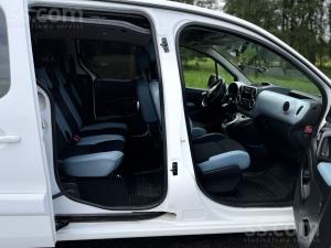White Citroen Berlingo 2015 in Riga, with an engine capacity of 1.60 L and mileage of 285 thousand km for 5400 €, photo 23 on AUTOMOTO.COM.LV