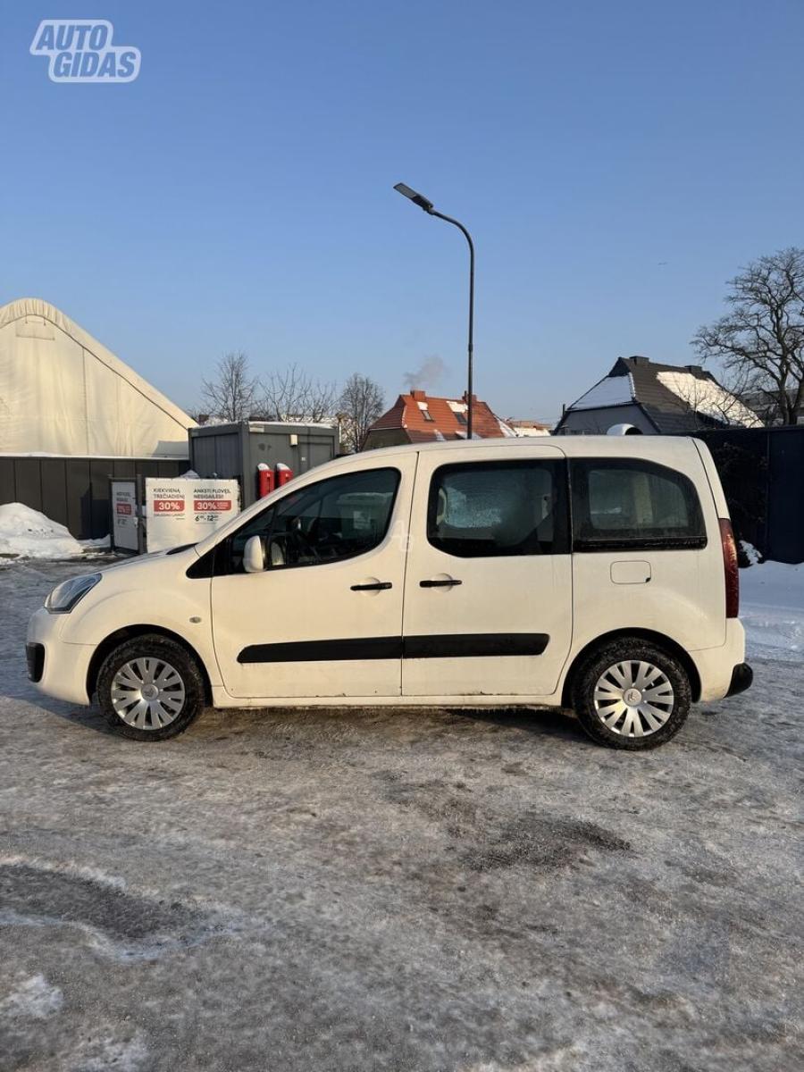 Balts Citroen Berlingo 2016 Klaipėda, ar dzinēja tilpumu 1.60 L un nobraukumu 203 tūkst. km par 4600 €, foto 2 vietnē AUTOMOTO.COM.LV