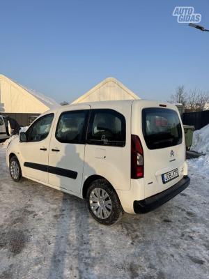 Balts Citroen Berlingo 2016 Klaipėda, ar dzinēja tilpumu 1.60 L un nobraukumu 203 tūkst. km par 4600 €, foto 3 vietnē AUTOMOTO.COM.LV