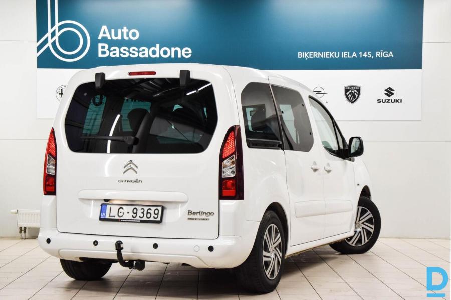Balts Citroen Berlingo 2018 Rīga, ar dzinēja tilpumu 1.60 L un nobraukumu 104 tūkst. km par 8990 €, foto 2 vietnē AUTOMOTO.COM.LV
